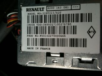 Les astuces pour récupérer le code d'un autoradio Renault