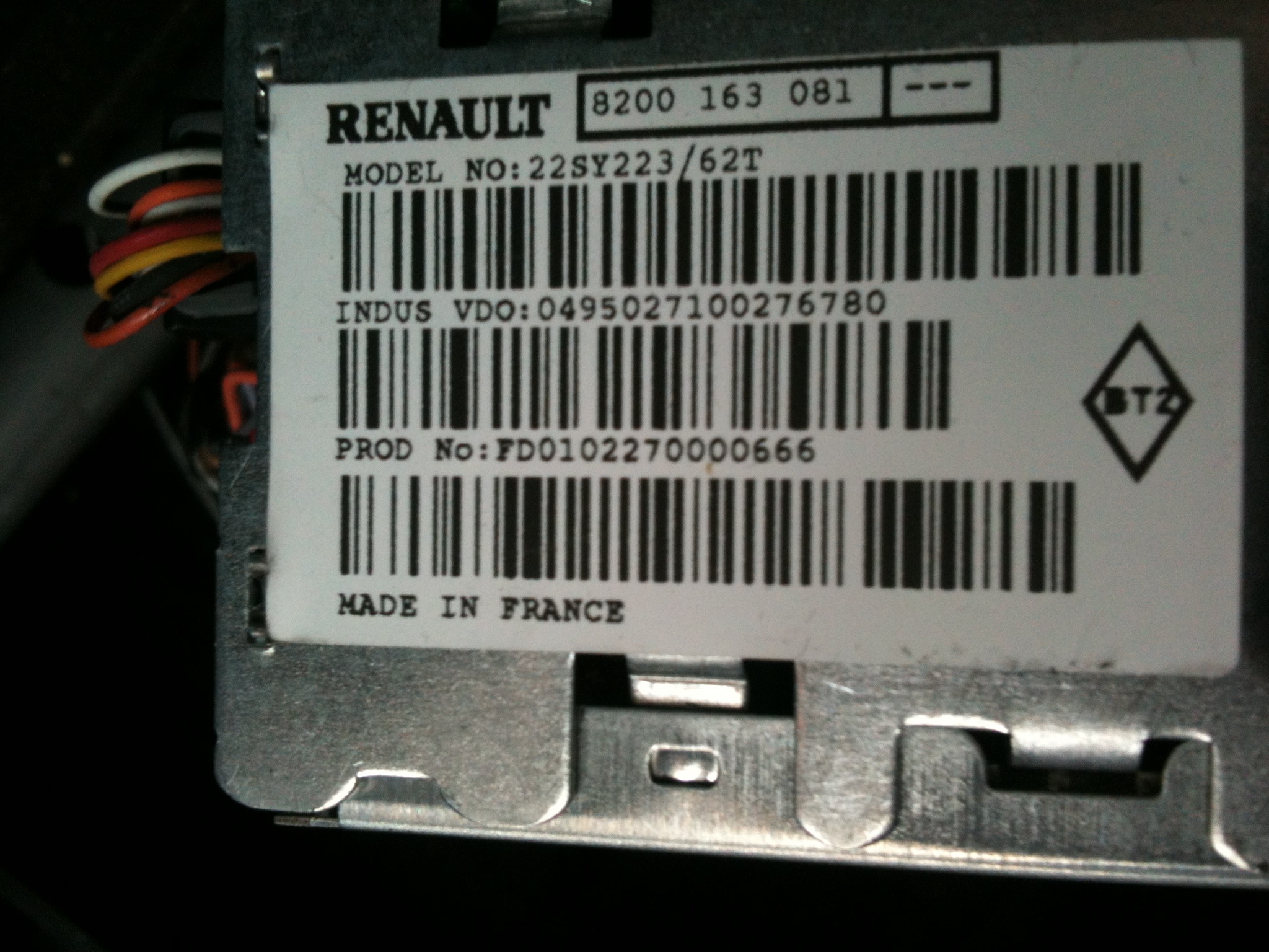 Les astuces pour récupérer le code d'un autoradio Renault